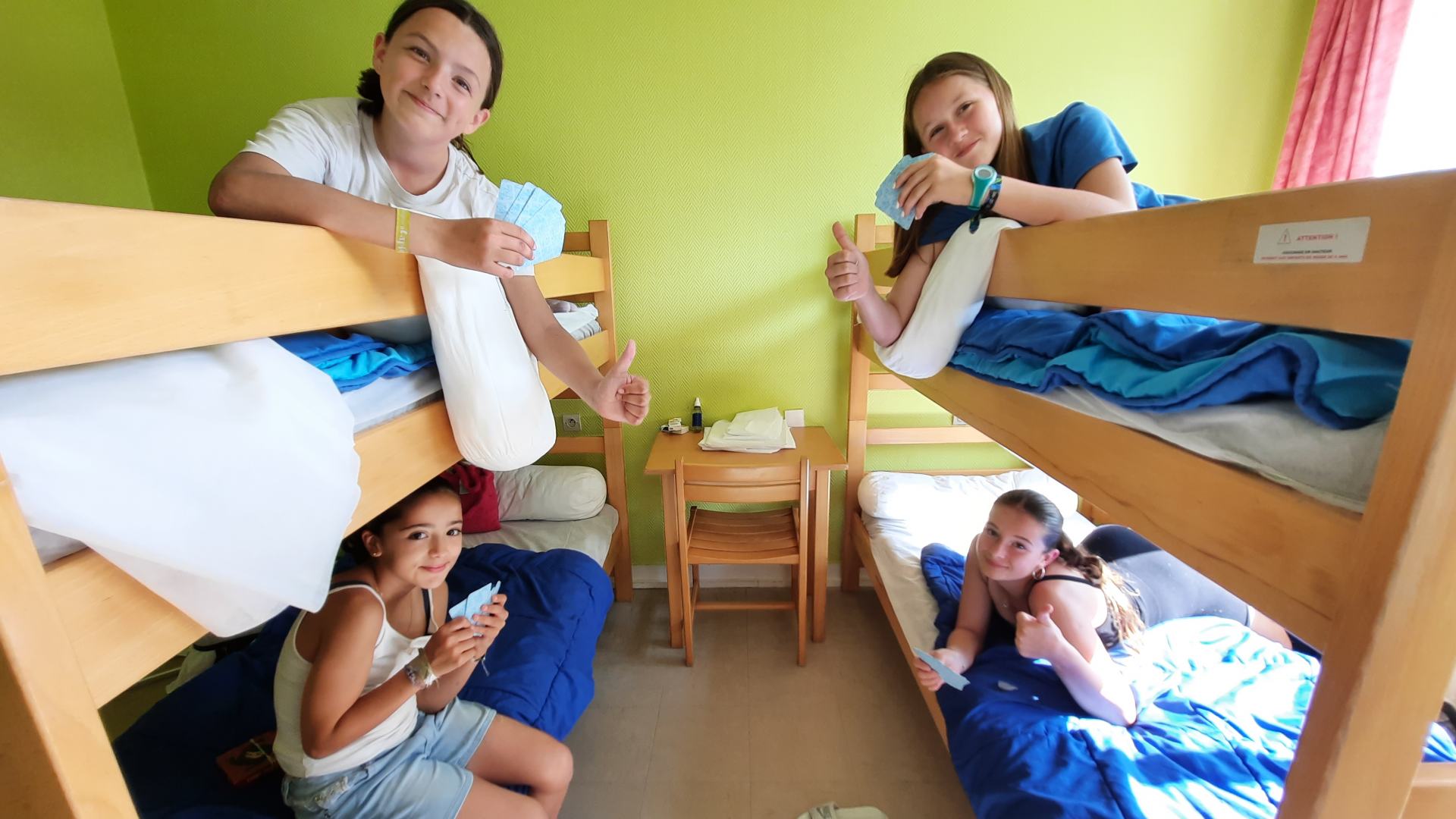 Classe de mer - jour 1 : Les chambres ! - Cours du Sacré-Cœur