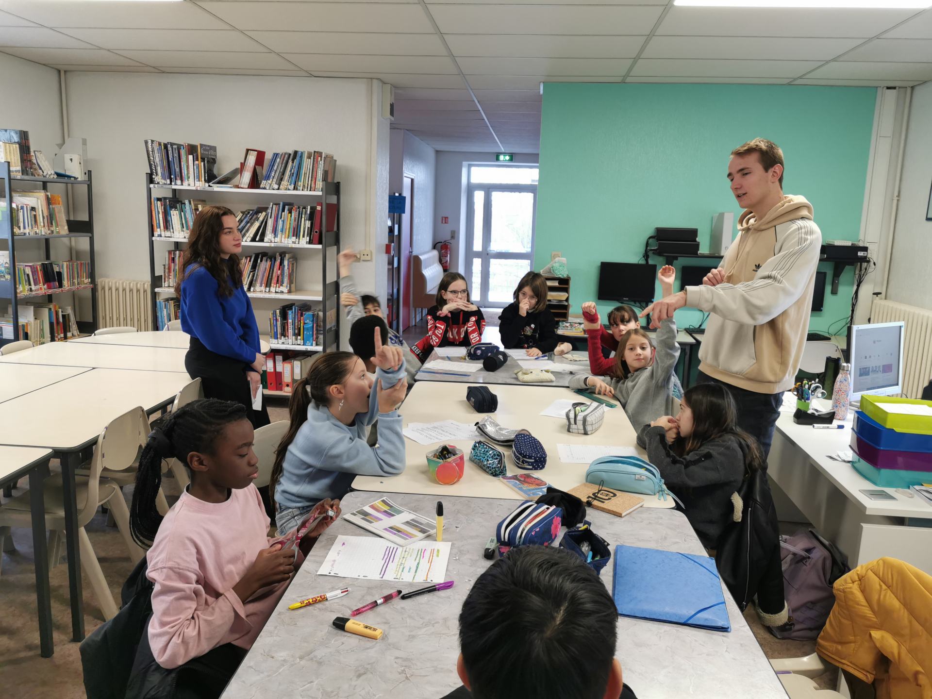 La seconde main avec la Chiffo - Cours du Sacré-Cœur